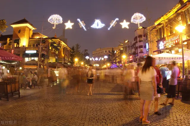 Dalian Japanese Street is making a comeback! The big man behind has ...