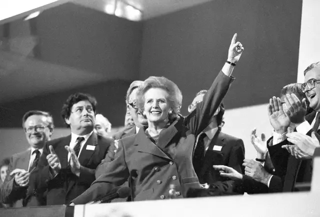 In 1982, Thatcher visited China for Hong Kong, Deng Xiaoping responded ...