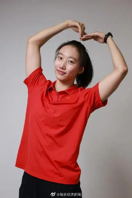 How did the Olympic flag bearer Zhao Dan become? - sports| DayDayNews