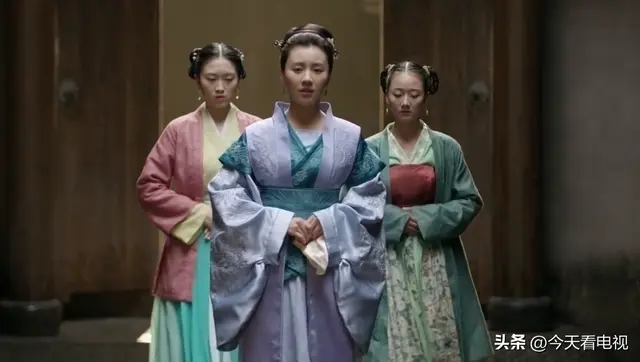 As we all know, Hua Lan was bullied when she first married into the ...