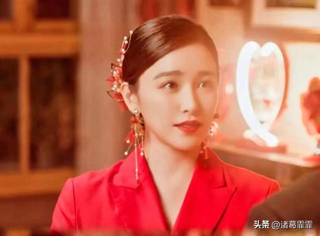 A few days ago, Kan Qingzi posted beautiful stills on the platform, and ...