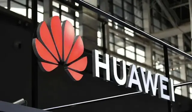 Especially when Huawei rose strongly with HiSilicon Kirin chips and 5G ...