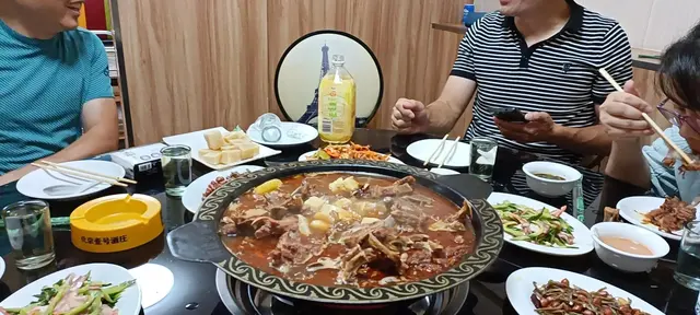 "2012", the Mayans who once had a splendid civilization predicted that ...