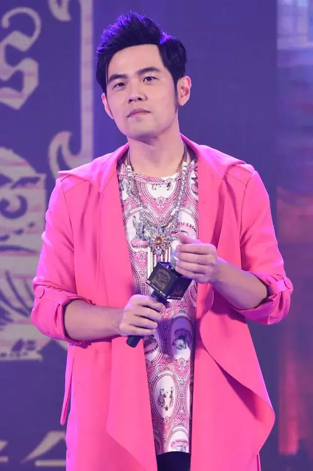 What is the origin of Jay Chou's new song "Beauty Like Frost"? This is ...