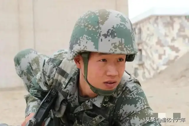 Jin Guangliang did it and served as the 49th squad leader of Qiu ...