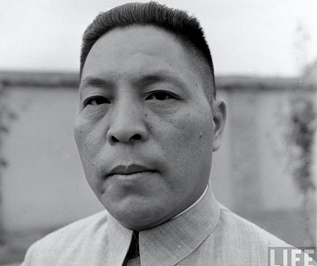 Everyone knows that Chairman Mao had five tiger generals, so there were ...