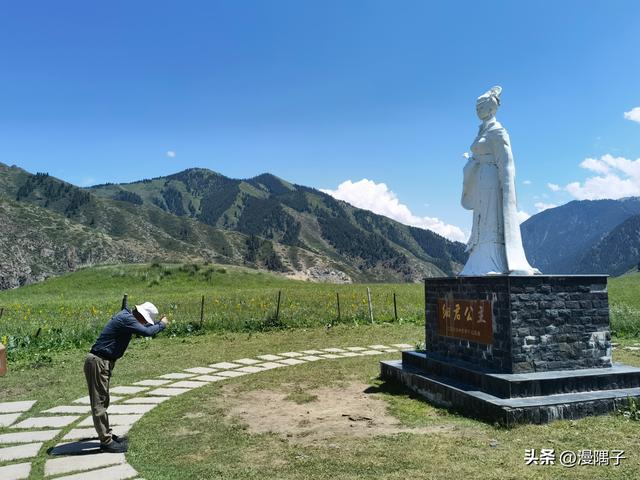 On June 29, 2022, General Man and Zhu Pin came here and found a earthen ...