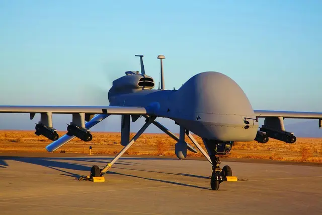 Many netizens have seen several examples of the use of drones in combat ...