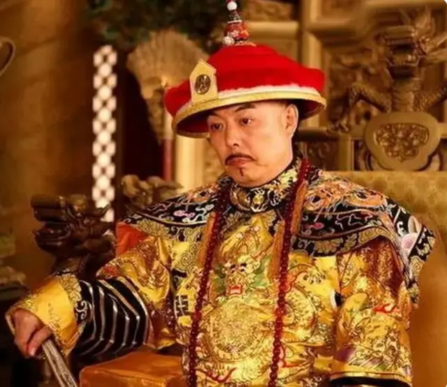 Looking back at the wheel of history, looking at the past and present ...