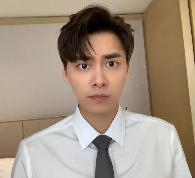 During this period, domestic entertainment has been really unstable. Xu Kaicheng, Lin Yanjun and ...