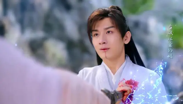 Summary: "Agarwood Like Crumbs" Tang Zhou transforms into Ying Yuan and ...