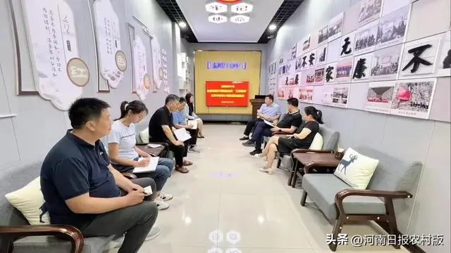 Henan Daily Rural Edition Reporter Feng Jiazhi Correspondent Fan Rongli ...