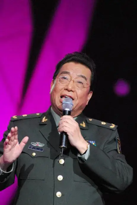 Li Shuangjiang is a Chinese tenor, vocal educator, and has won the ...
