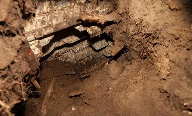 Tomb robbery in China is really rampant now, with nine out of ten tombs ...