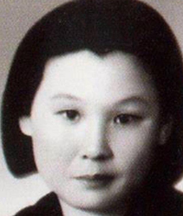 After the founding of New China, Lu Dingyi was responsible for the work ...