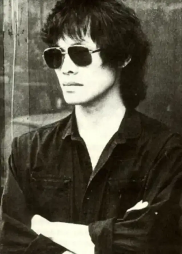 At that time, Luo Dayou looked gentle and gentle, but he was full of ...