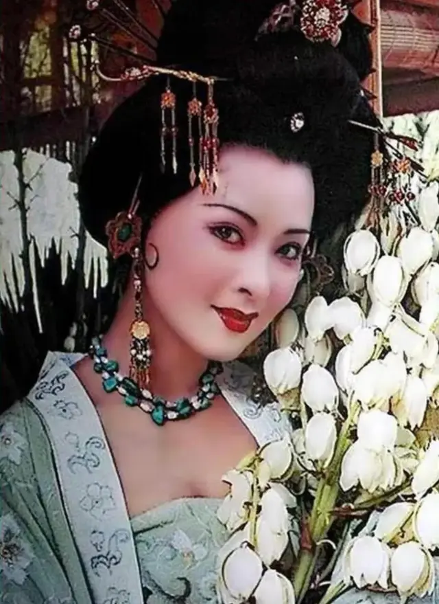 #Toutiao Stars August List# In 755 AD, An Lushan launched a mutiny. At ...