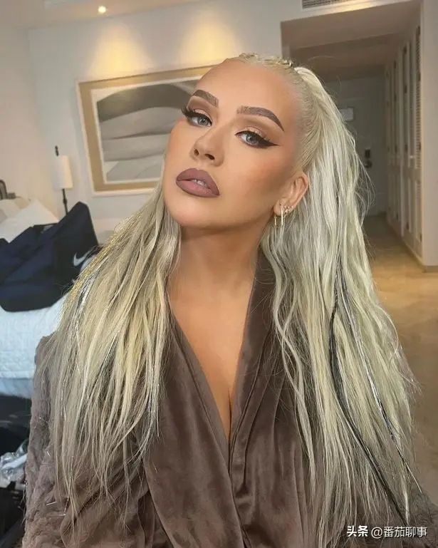 Christina Aguilera stunned fans with her latest Instagram reveal, with ...