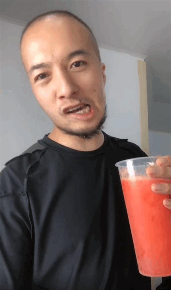 It is reported that this is a blogger named Xin Jifei who became ...