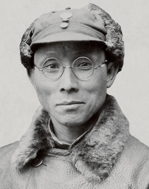 But many years later, Deng Zihui discovered that Lin Boqu’s son looked ...