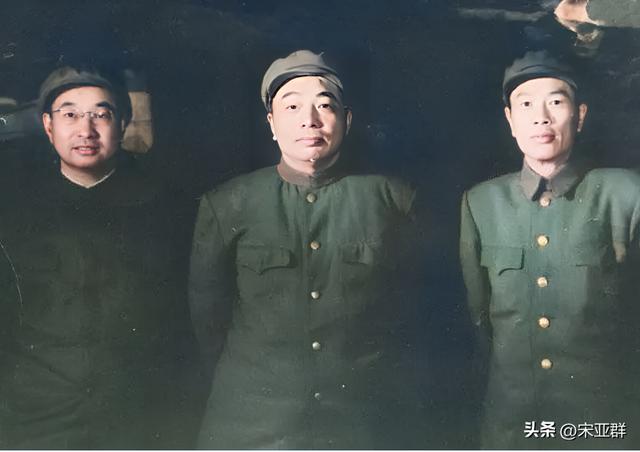 I don’t know if it was a coincidence. In the photo, General Peng, Chen ...