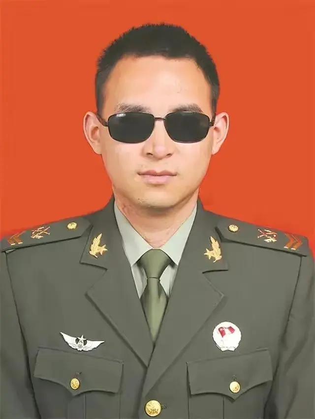 The Army Day is approaching. According to the unified deployment of the ...