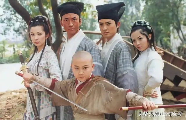 Many friends must have watched the "Young Man Bao Qingtian" series when ...
