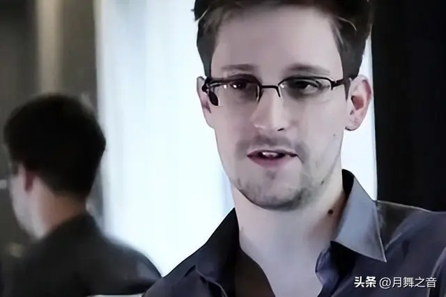 Edward Snowden, the leaker of NSA surveillance documents, was granted ...