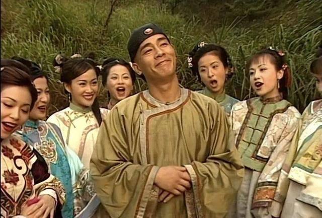 In Jin Yong's "The Deer and the Cauldron", everyone knows that Wei ...