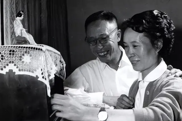 On June 9, 1997, Li Shuxian passed away. She left a will during her ...
