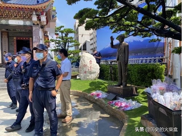 On September 24, Kaohsiung held the unveiling ceremony of the bronze ...