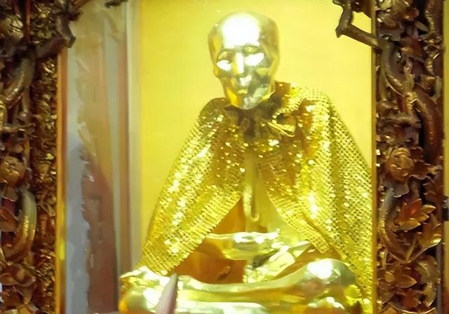 On January 2, 1999, the first female "body bodhisattva" in the history ...