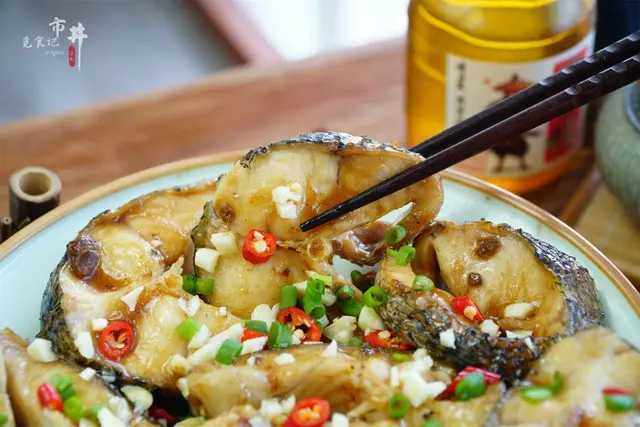 "The autumn wind blows and the leaves fly, and the water of Wujiang ...