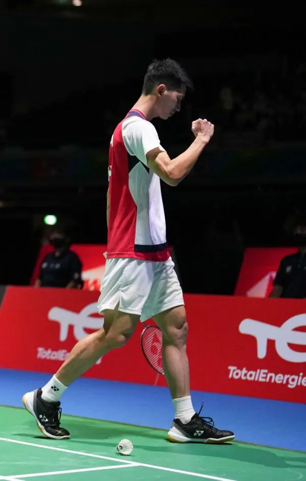 The Chinese team Zhao Junpeng and Chen Yufei defeated their respective opponents and entered the ...