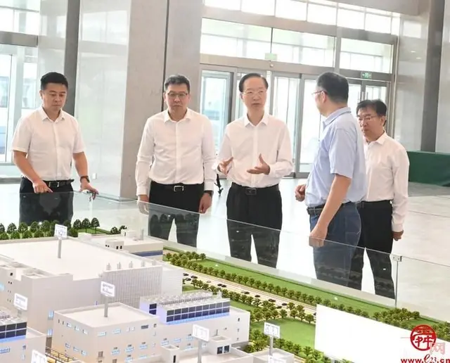 Shunwang News On August 30, Han Jinfeng, Director of the Standing ...