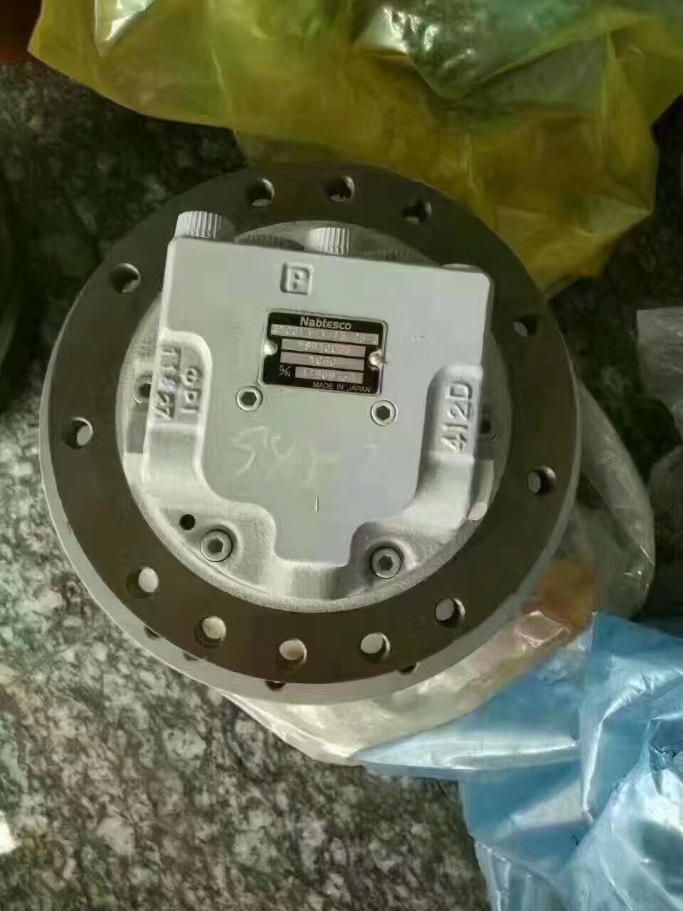 6吨挖机力士乐液压系统说明 - 液压汇