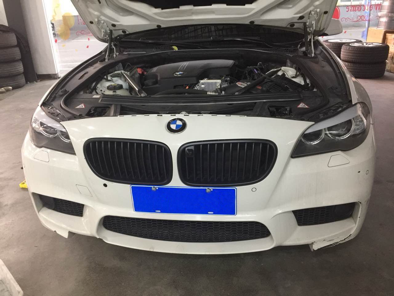 宝马525Li更换M5大包围全套 - 标件库