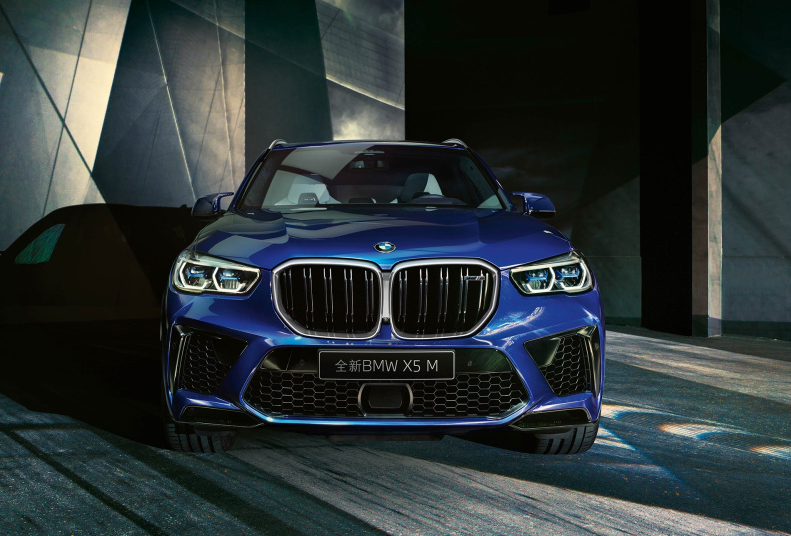 王者归来，宝马X5 M配4.4T+V8发动机爆600马力，连颗螺丝都是进口 - 标件库