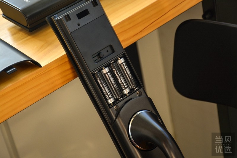 出门不带钥匙会上瘾，德施曼小嘀T86云智能锁全方位体验 - 标件库