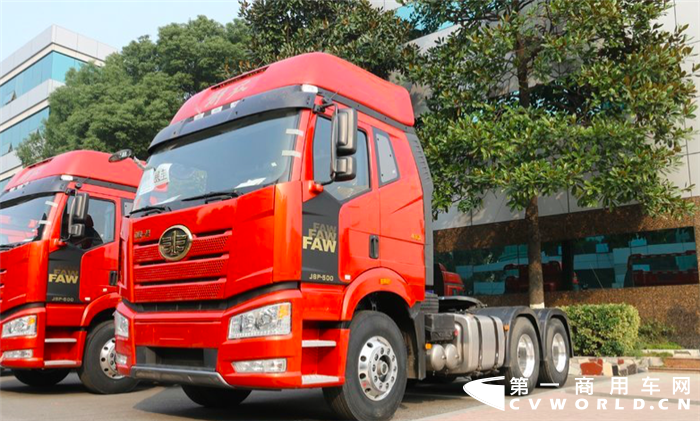 最高550马力 解放新J6P领航版AMT牵引车了解一下 - 液压汇