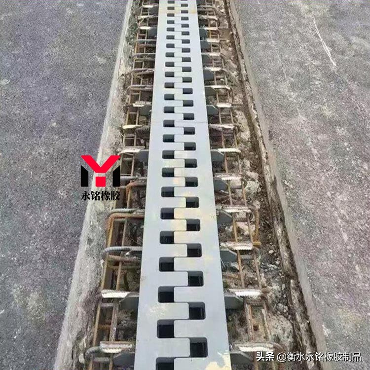 SSFB梳齿型桥梁伸缩缝安装步骤及使用特性 - 标件库