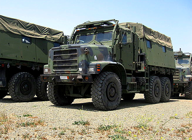 不再是“薄皮铁棺材”——世界主流军事强国军用卡车开始装甲化 - 液压汇