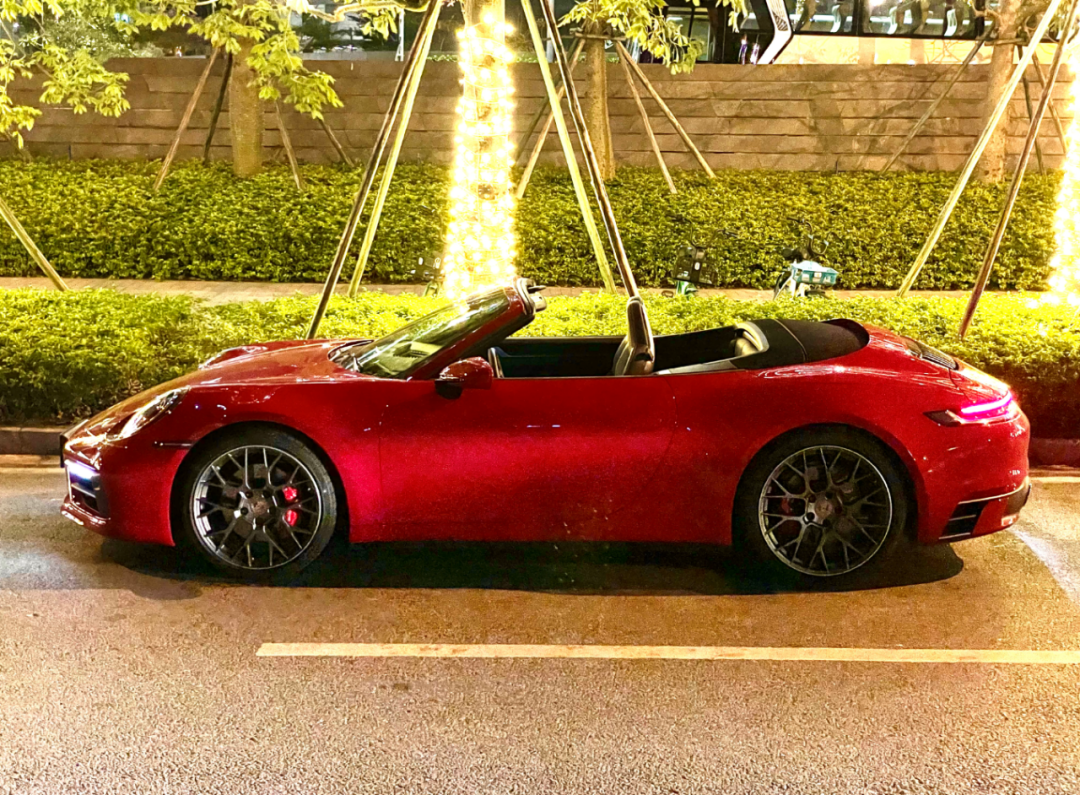 夏日在骚动！保时捷为你备好了全新911 Cabriolet - 液压汇