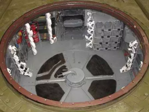 乌克兰人做的——T-55-64魔改 - 液压汇