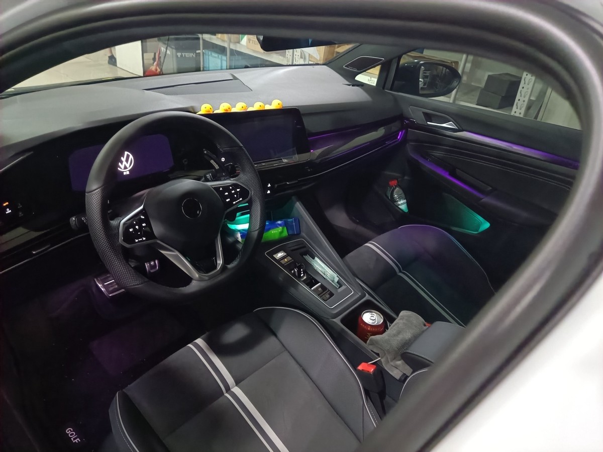 18万落地提了高尔夫8 R-Line，车主差点不敢开回家 - 液压汇