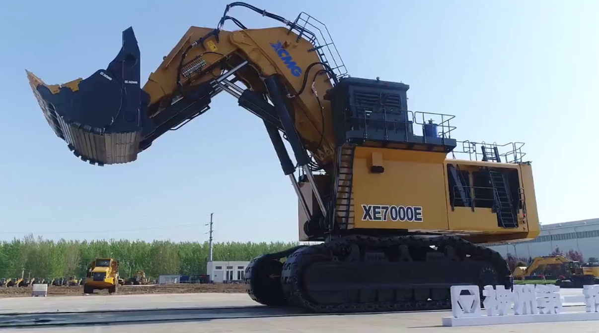 挖掘机中的巨无霸，“神州第一挖”有多强？一斗铲起50吨 - 液压汇