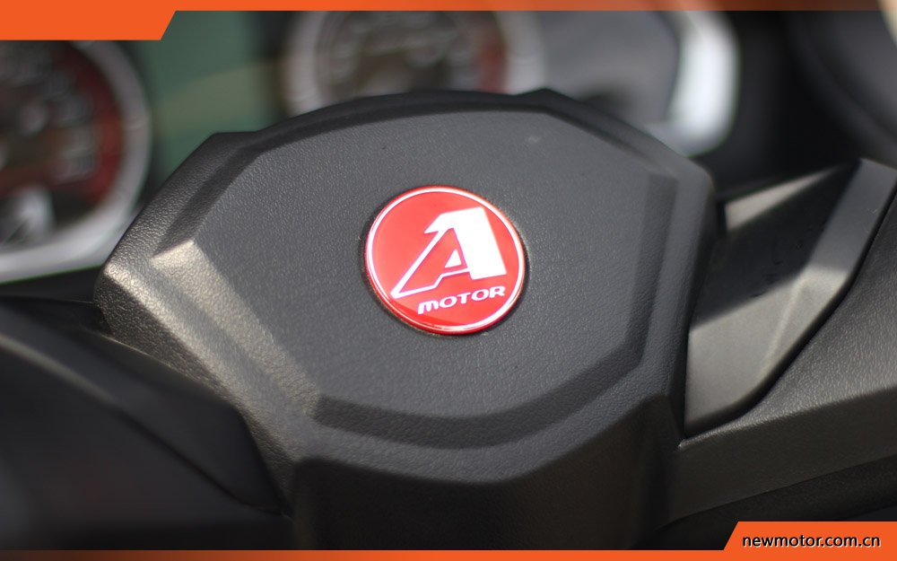 倒三轮市场搅局者，宏佳腾3D-350R详解 - 液压汇