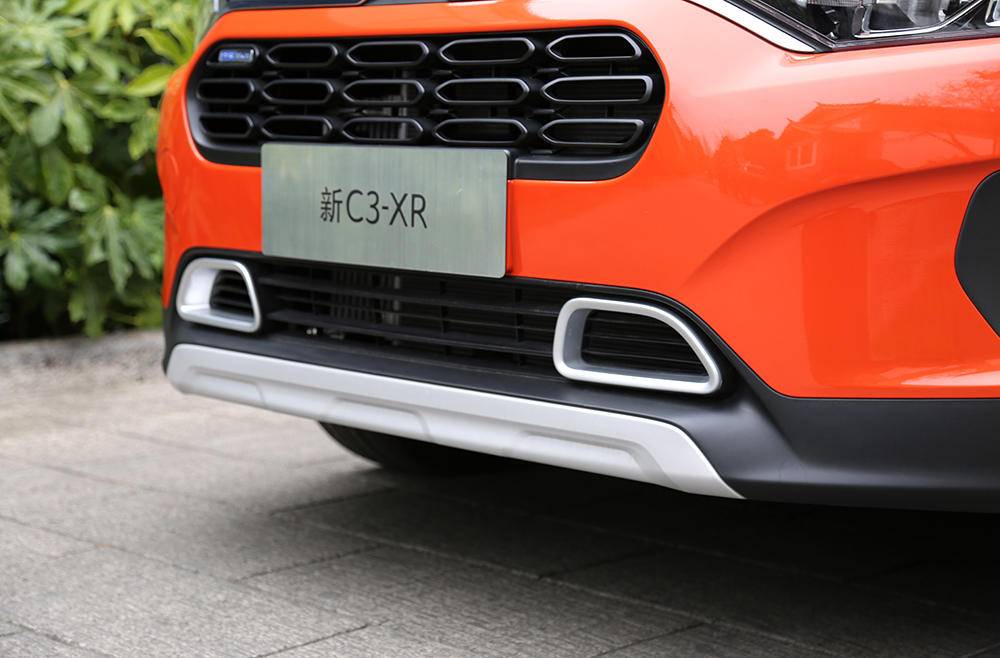 完成家族进化 试驾东风雪铁龙新C3-XR - 液压汇