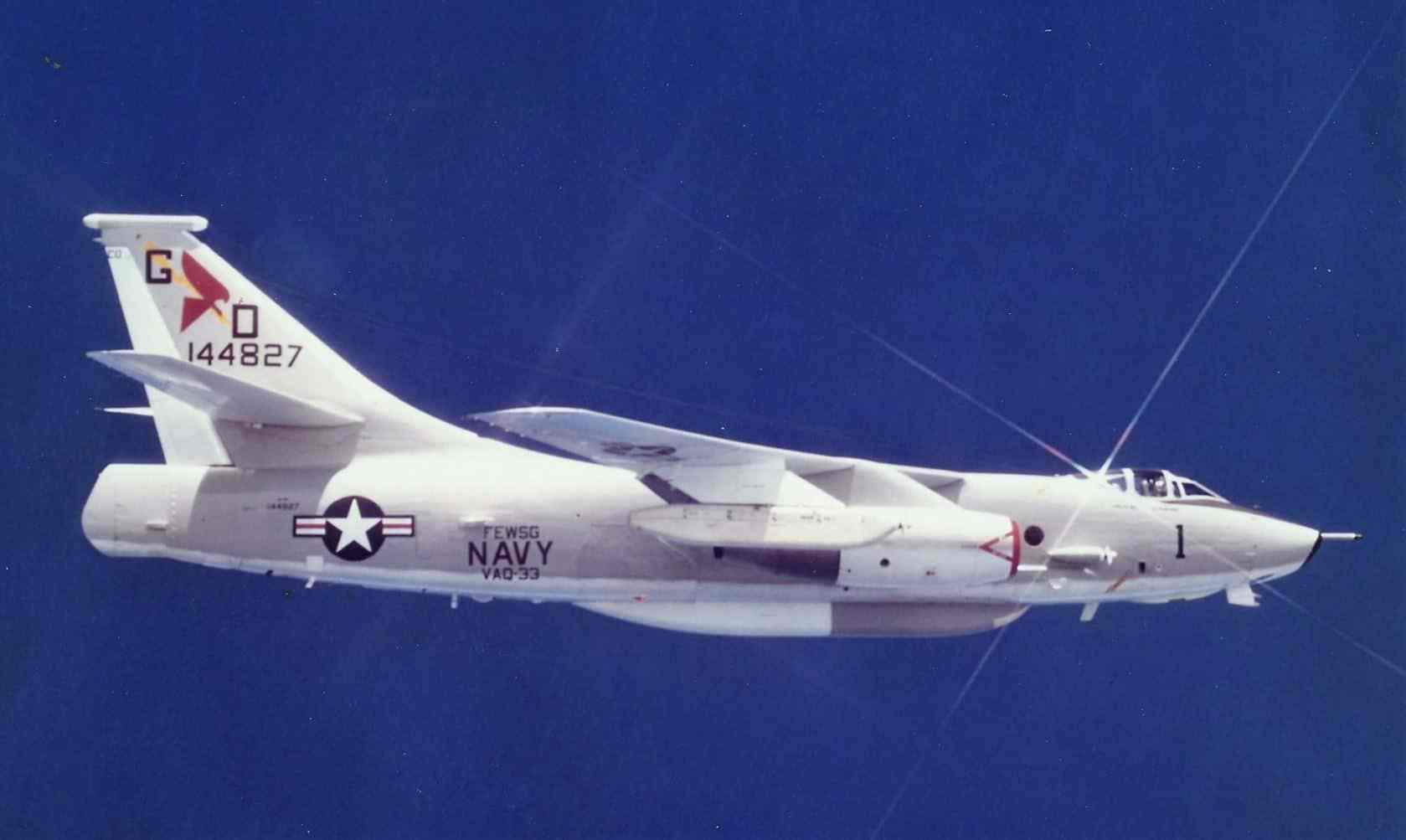 空中核“鲸鱼”，美国服役时间最长的舰载机，A-3舰载轰炸机 - 液压汇