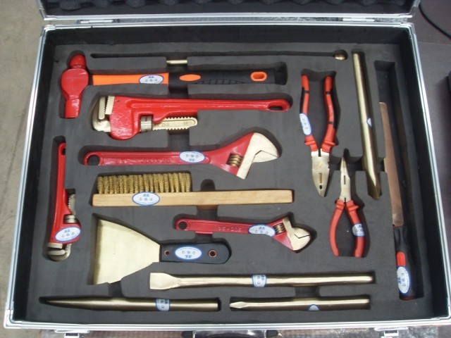 定制防爆工具箱，彻底消除安全隐患 - 标件库